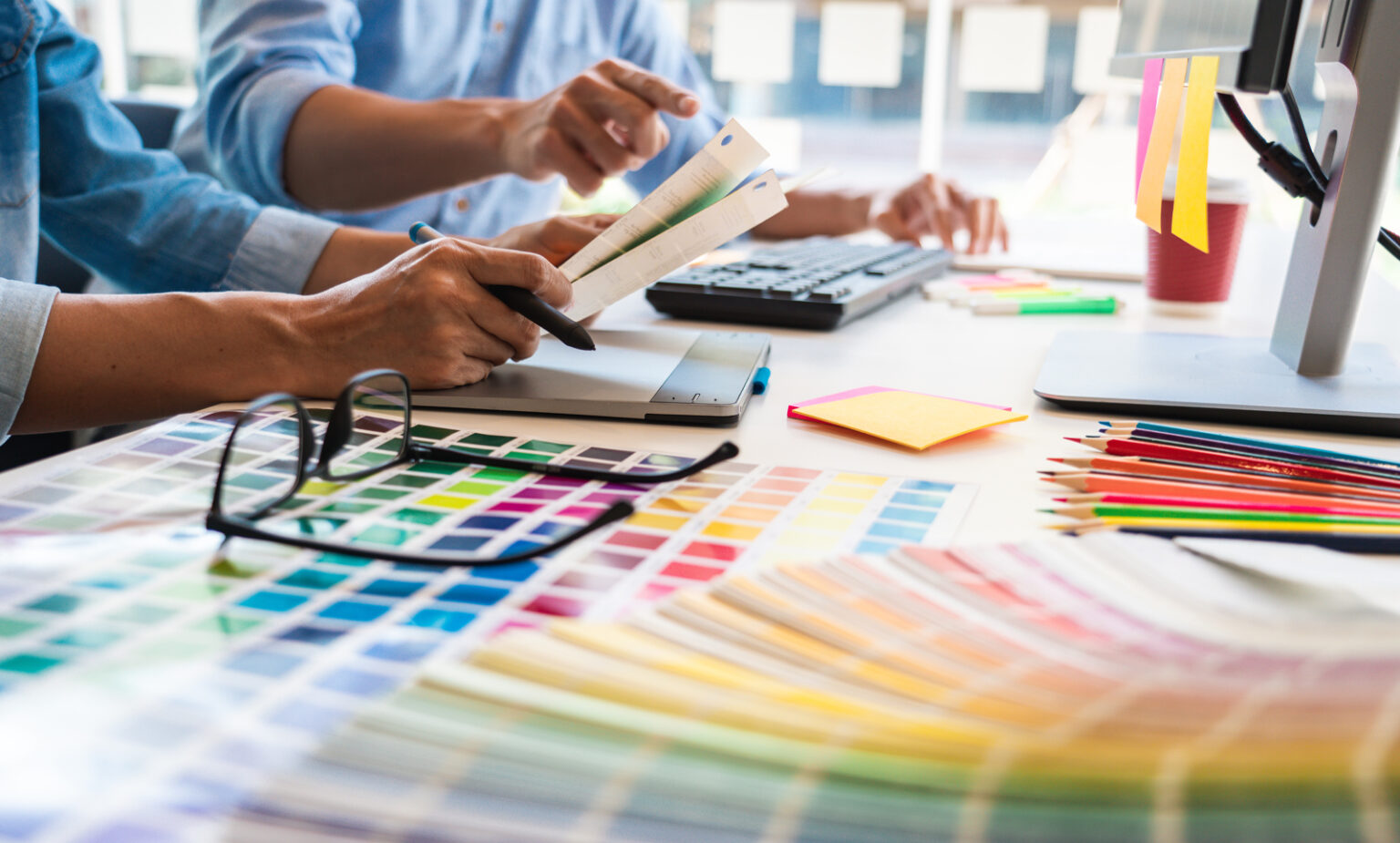 Selecting the Perfect Pantone Color for Printing Projects